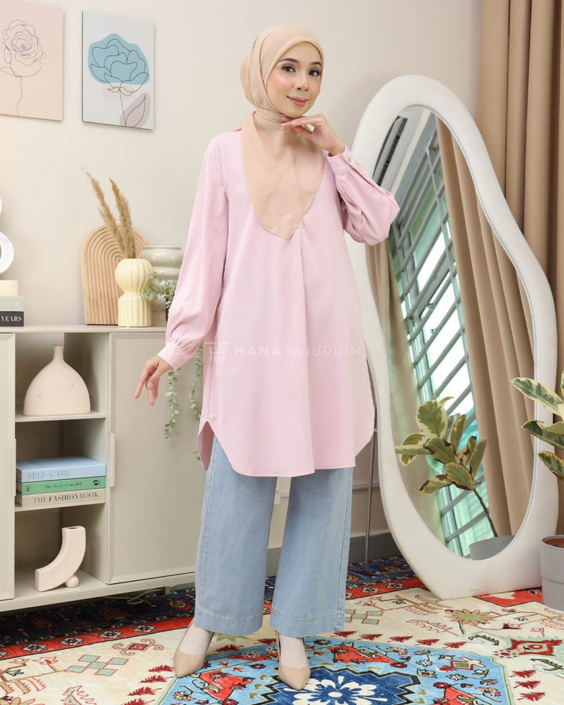 Kayla Top in Cherry Blossom – Hana Tajuddin