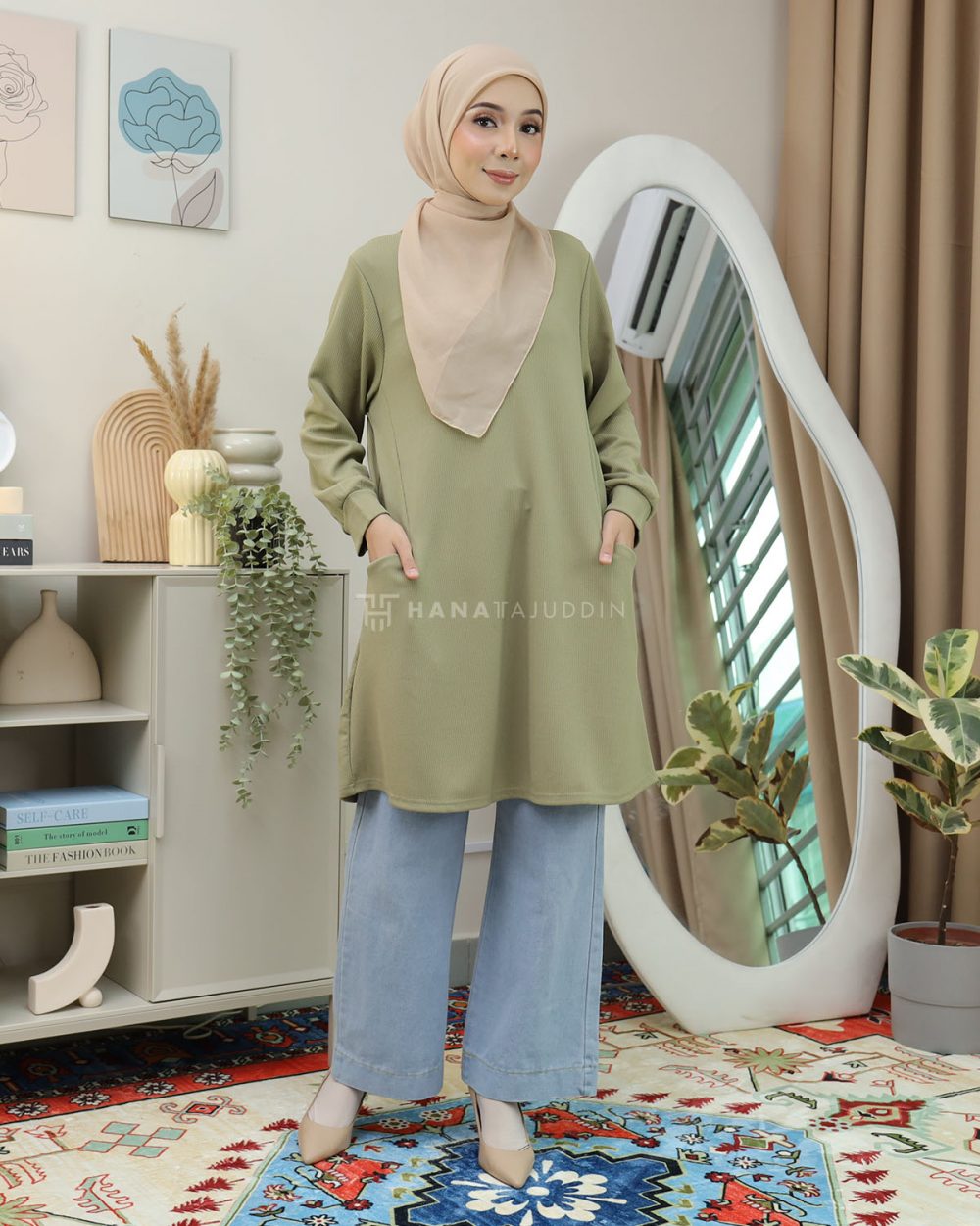 Aiira Top 5.0 in Tender Green – Hana Tajuddin